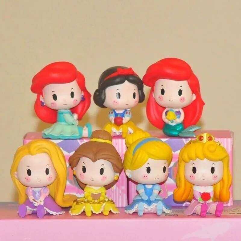 Snow White Garage Kit Cinderella Princess Sitting Series Cartoon Cute ...