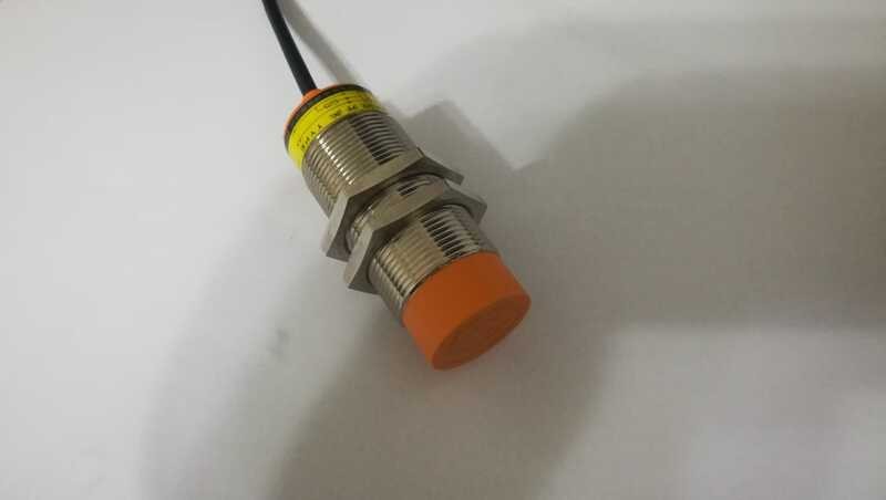 M30 capacitive proximity CR30-15DN level switch sensor NPN normally open three wire | Shopee ...