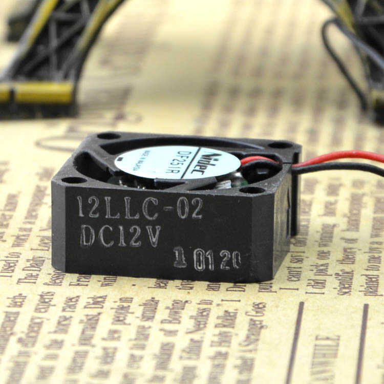 Orihinal na Nidec 2.5CM DF251R-12MA-02 2510 12V Micro Hard Disk Cooling ...