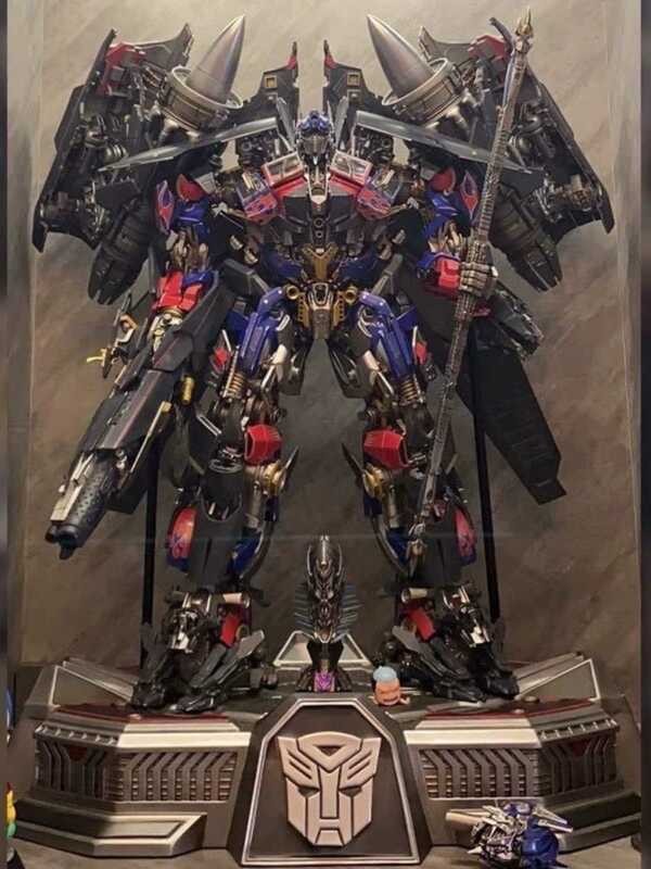 W Robot Optimus Prime Figure Cool Transformers Boy Toy Transformable ...