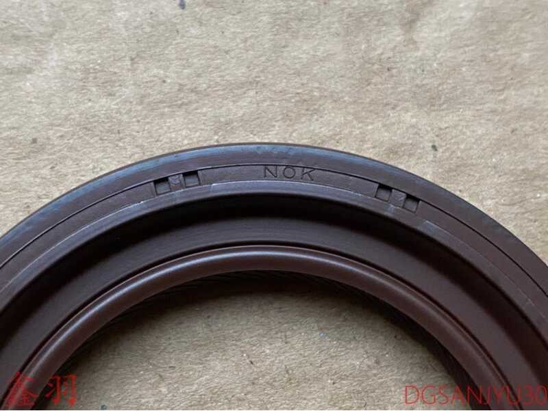 Engine 4M40 CRANKSHAFT, FRONT, Oil SEAL, TIMING GEAR CASE, NOK/BH5679E ...