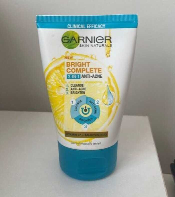 Acid Salicylic Whitening COD Garnier Bright Complete In Anti Acne ...
