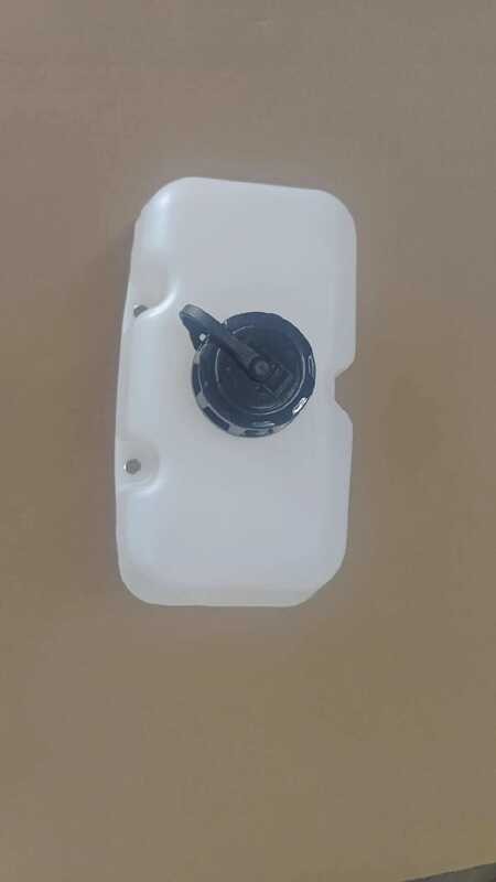 Track Transport Machine Can, Mountain Climbing Gasoline Tank, Backpack ...