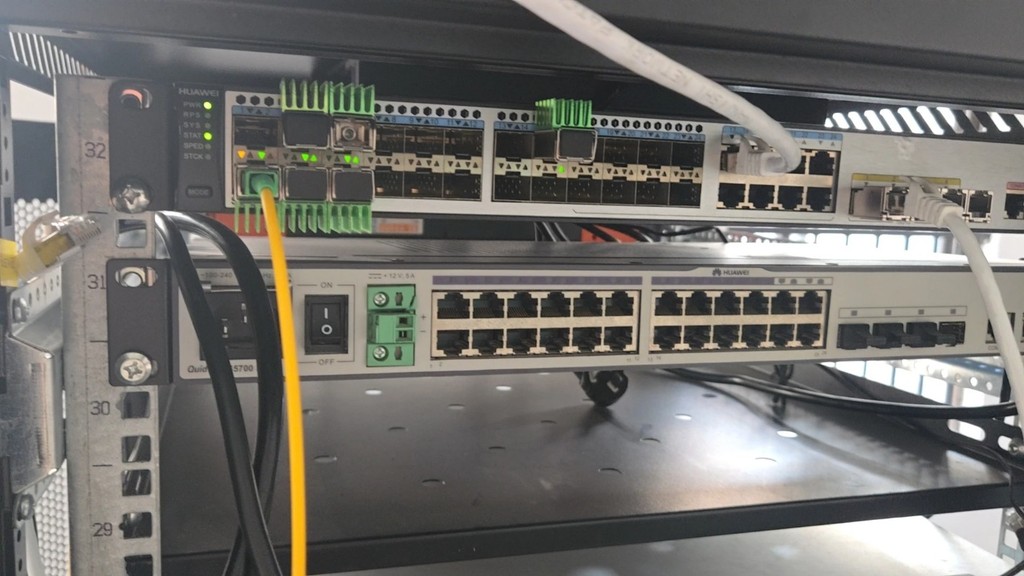 2.5G SmartAX MA5671A Pre-Owned Gpon ONU STICK OpenWrt Firmware with ...