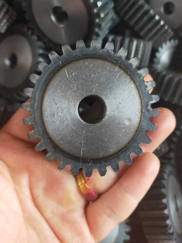Non-standard Rack Pinion Chain Umbrella Helical Gear Shaft with Hole ...