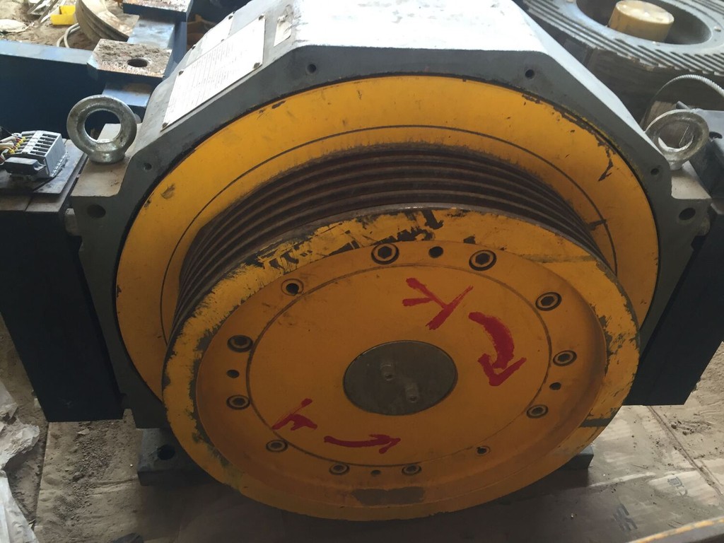 The GTW 8 elevator traction machine / gearless permanent magnet ...
