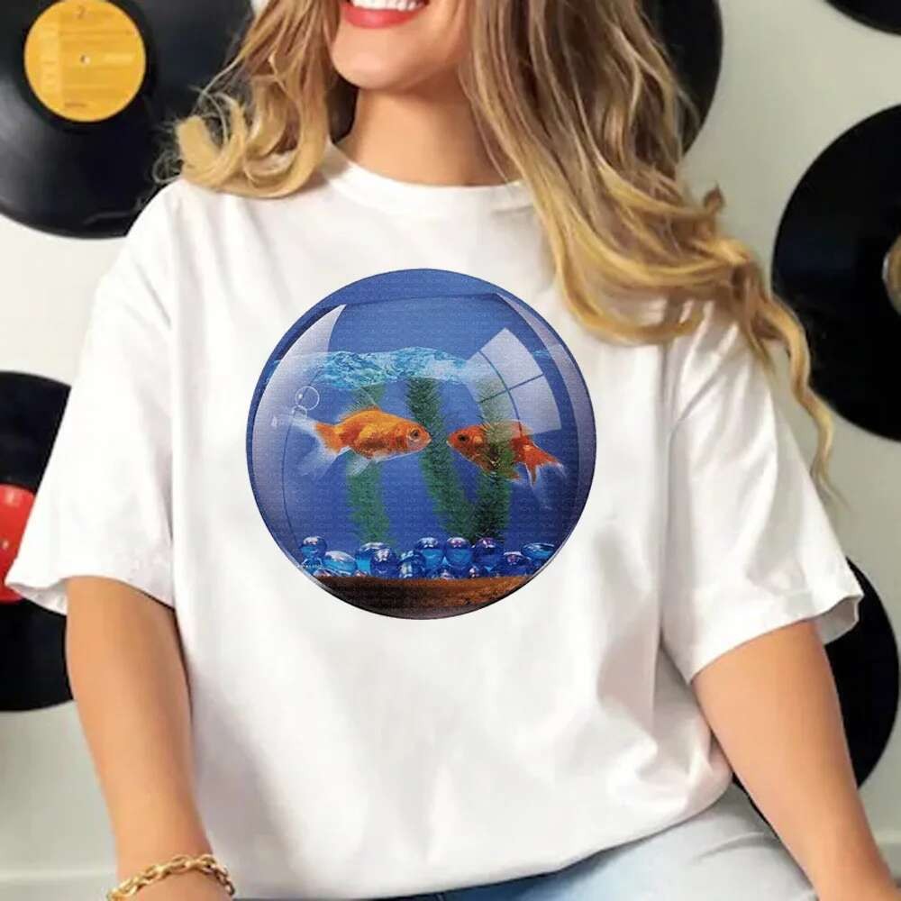 Frutiger Aero t-shirt girl Pastel 80s Pop Culture Retro Psychedelic ...