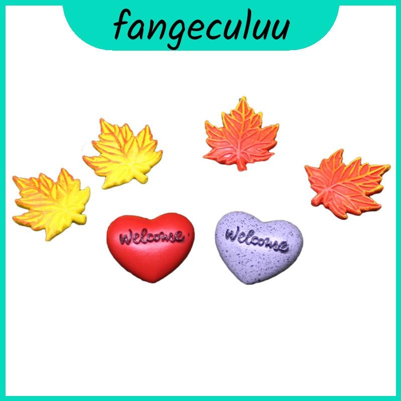 Resin Garden Plate With Heart And Maple Leaf Designs For Party Gift And ...