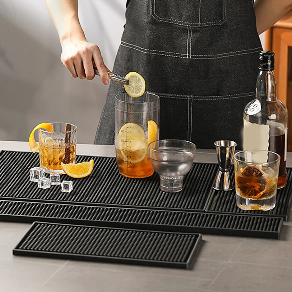 Black Mat Rubber Bar Mat Serving Spill Mat Glass Drip Tray Beer ...