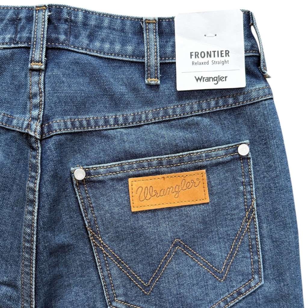 Men's Jeans Wrangler Cargo Straight Barrel Medium Washed Color Non ...