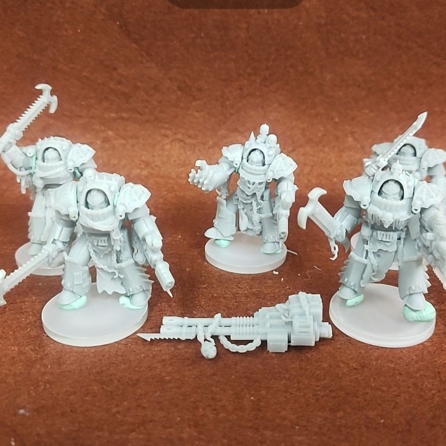 [Warhammer Model] 3D Printing Light Curing White Model Chess Piece Bat ...