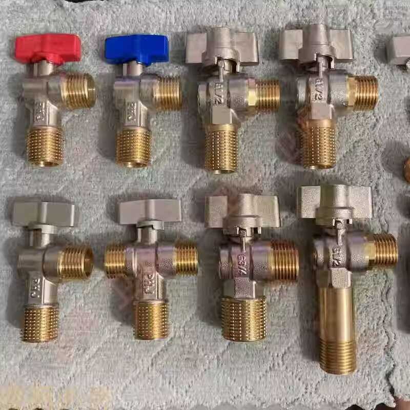 Copper One All Inlet Two Outlet Triangle Valve One Split Two Outlet ...