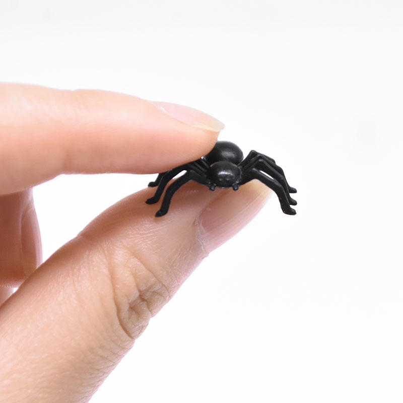 50Pcs/Pack Small Plastic Fake Spider Prank Toys Haunted House Prop ...
