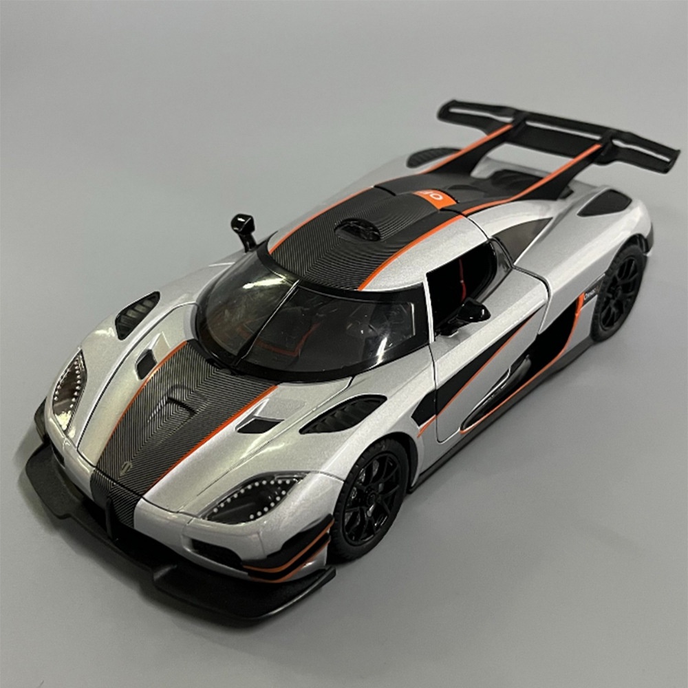 1:24 Koenigsegg ONE 1 One:1 Alloy Die Cast Car Model Sound and Light ...