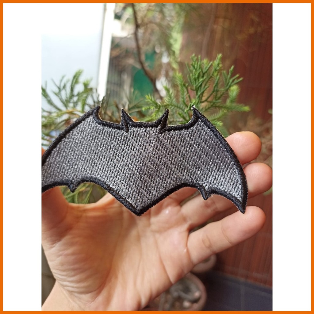 ♂ Emblem Patch Embroidery Bat Logo Gray Batman Forever uk 10x5 Cm ...