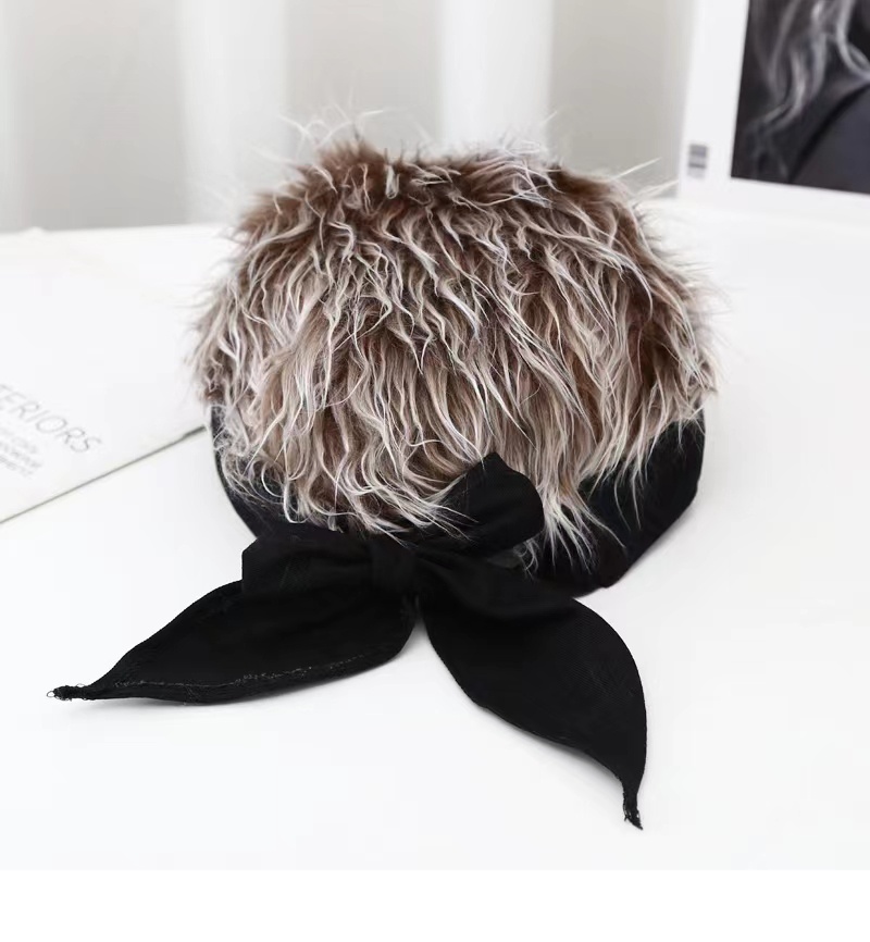 Fashionable wig hat, retro hip-hop hat, lace up, melon skin, rogue ...