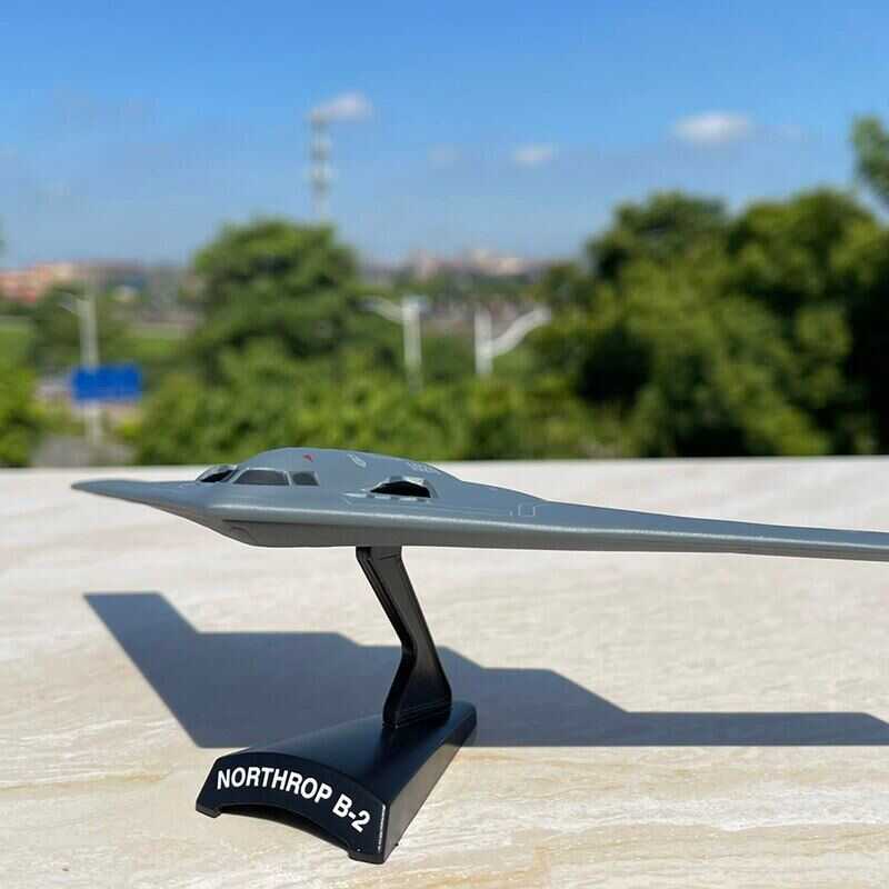 1/128 Scale B-2 B2 US Army Heavy Spirit Bomber Diecast Metal Military ...