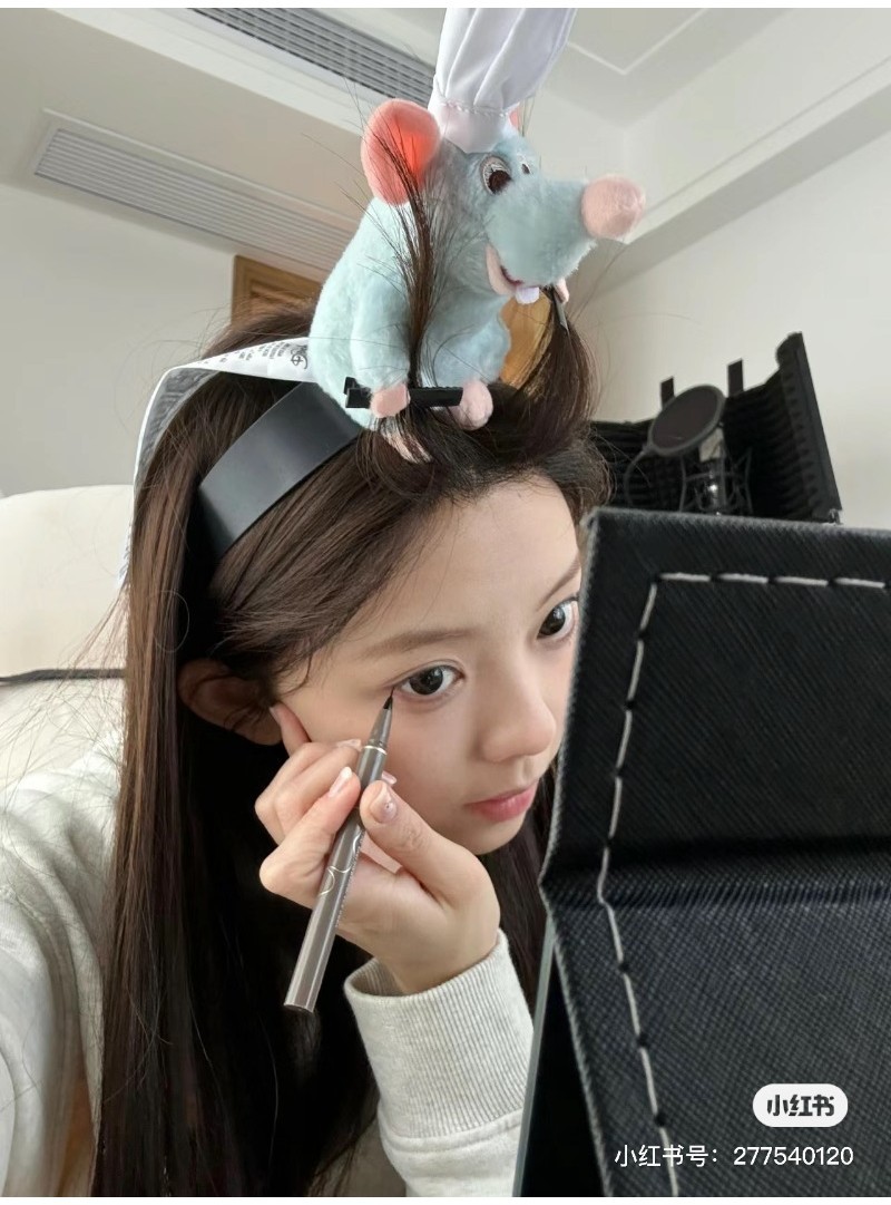 Xiao Junya's Same Ratatouille Doll Hairpin, Face Wash and Makeup ...