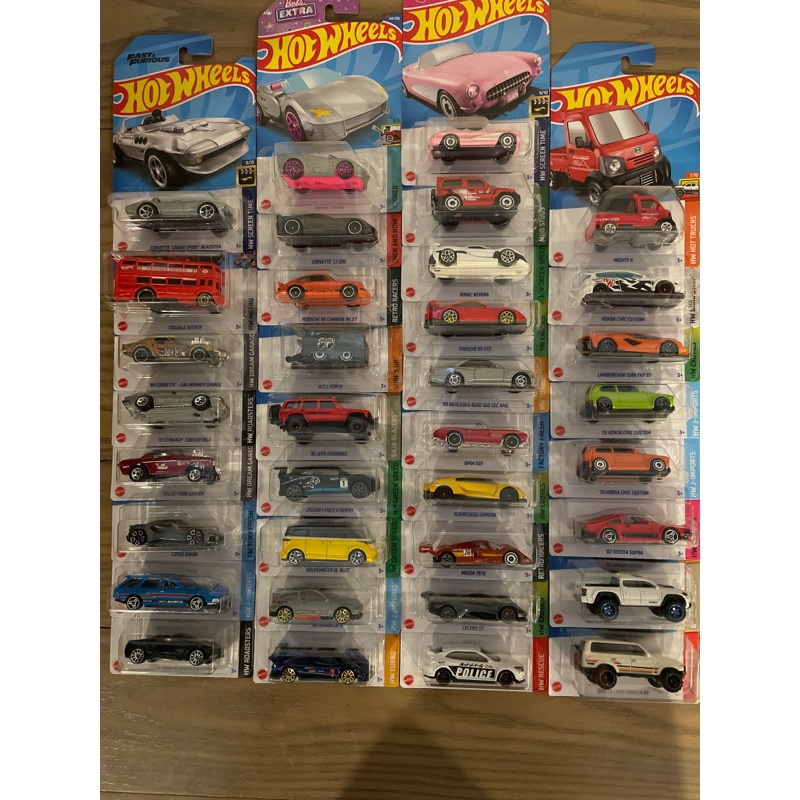 ♞Hot Wheels Barbie The Movie Toyota McLaren Solus Toyota Ford F150 ...