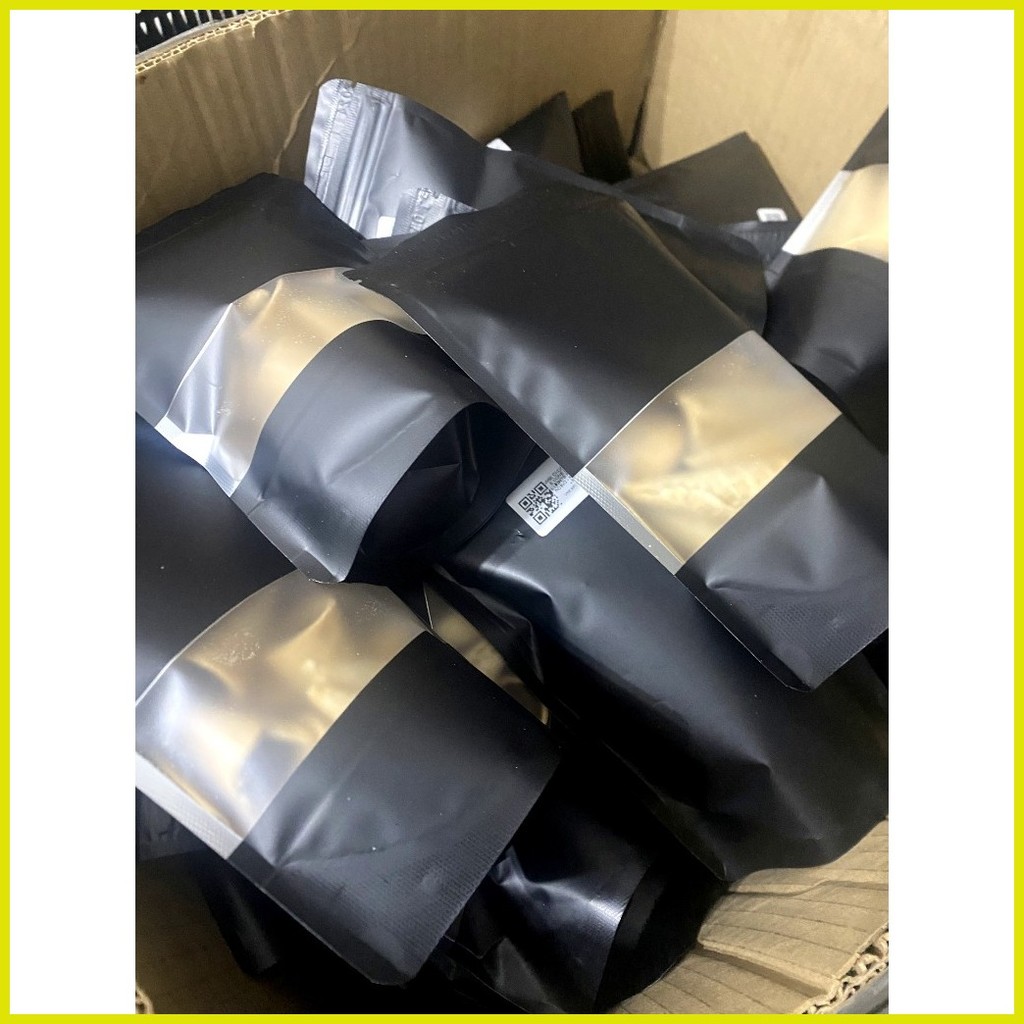 Choco-filled Cornetto Cone Tip Inspired Sweet dessert Cone Bite-size ...