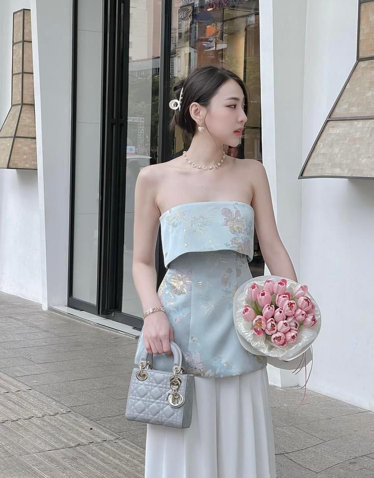 M681 - Flared damask bra, brocade tube top | Shopee Philippines