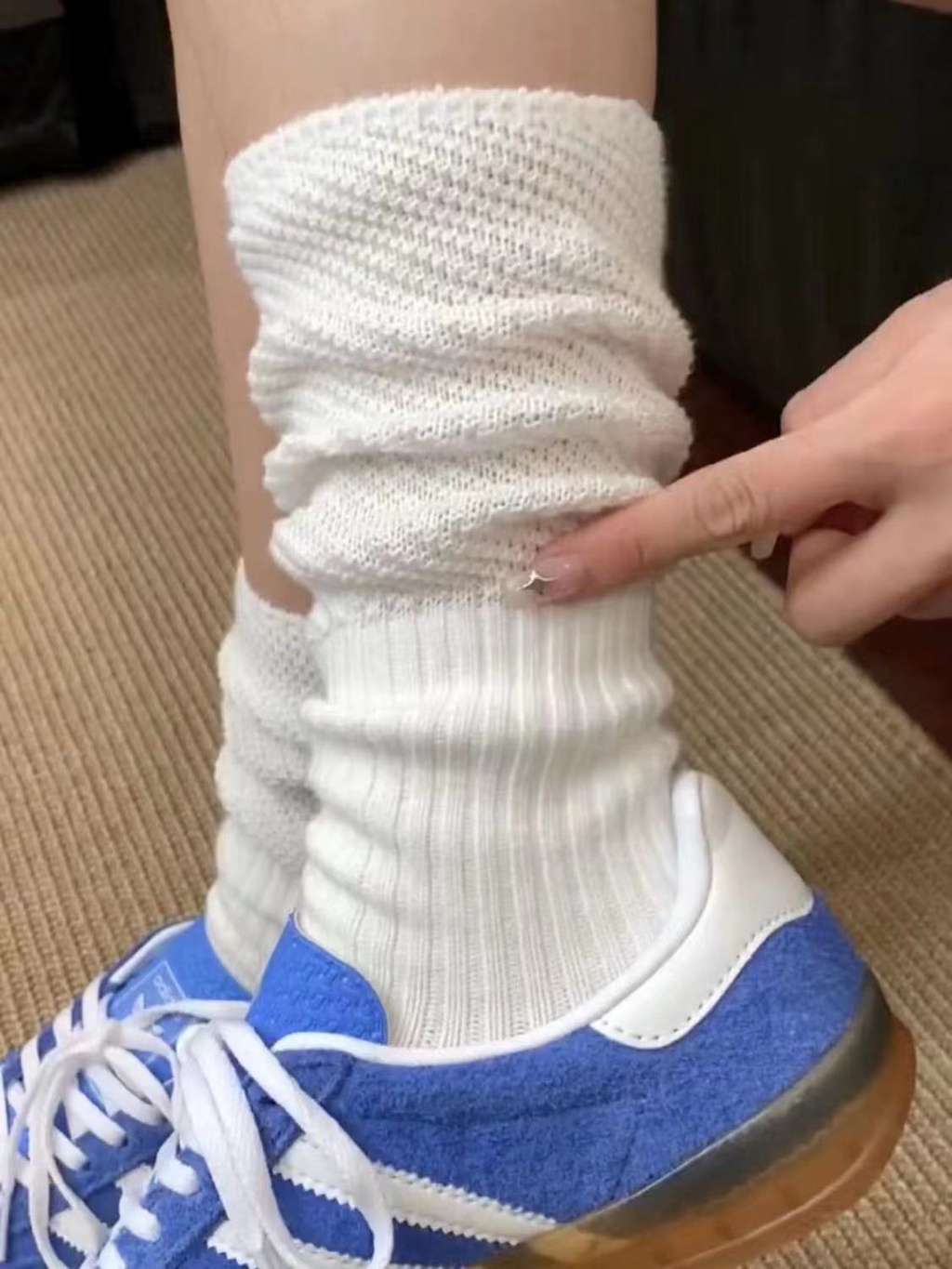 Stitching Breathable Socks Women Autumn Thick Thread Knitted Particle ...