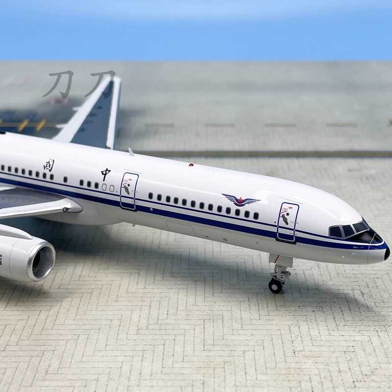 200 1: CAAC China Civil Aviation Boeing B757-200 aircraft B-2801 alloy ...