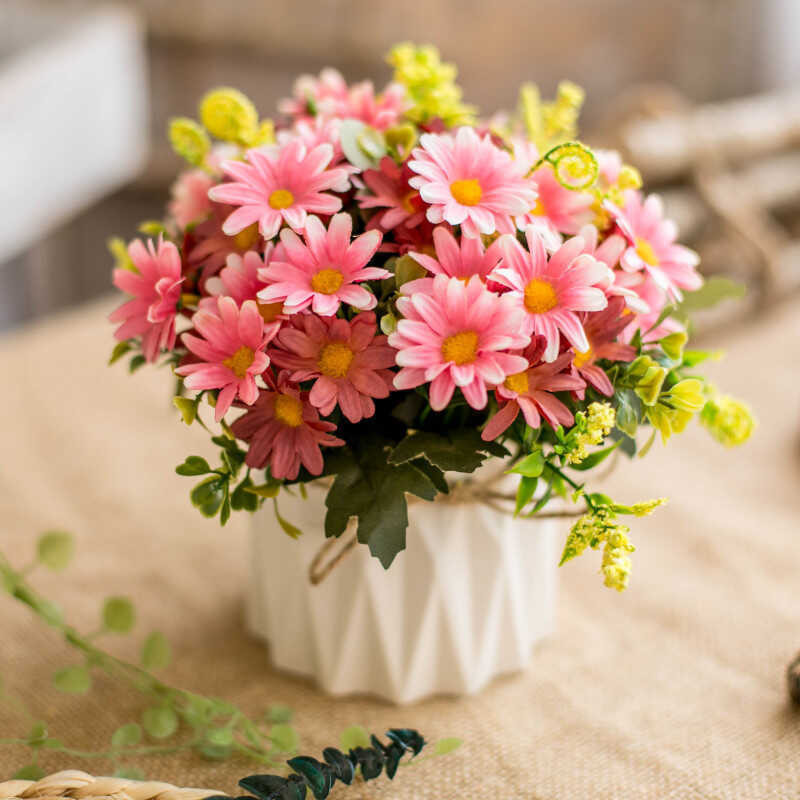 LY Artificial Wers In Pot Fake Wers In Vase Daisy In Pot For Wedding ...