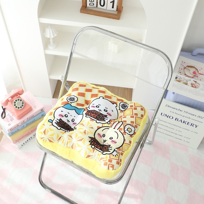 Miniso Chiikawa Fluffy Cushion Cute Cartoon Anime Chiikawa Chair Seat ...