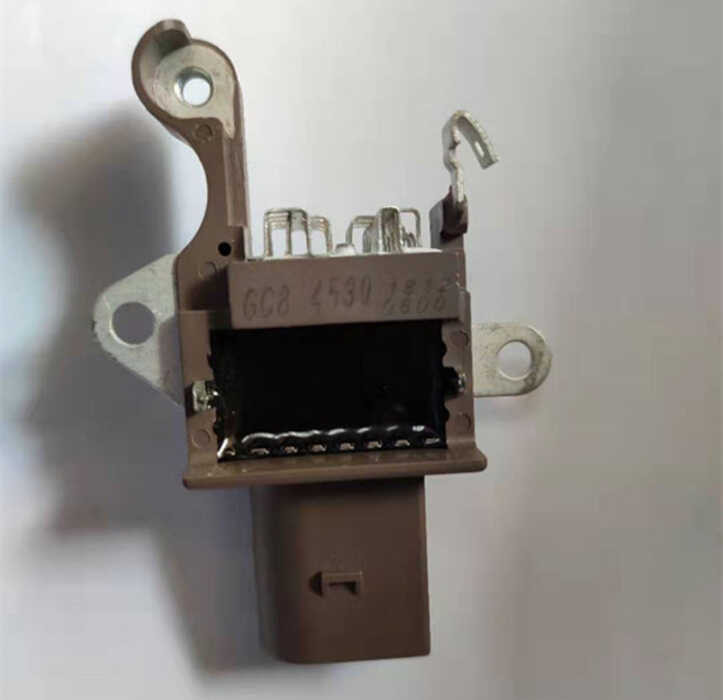 Suitable for Isuzu D max generator regulator rectifier bridge carbon ...