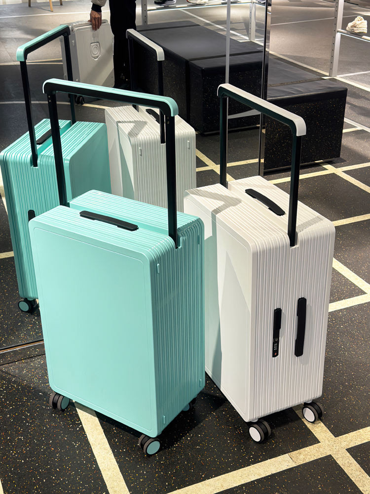 Mid-mounted Wide Trolley Case Suitcase For Women Universal Wheel ...