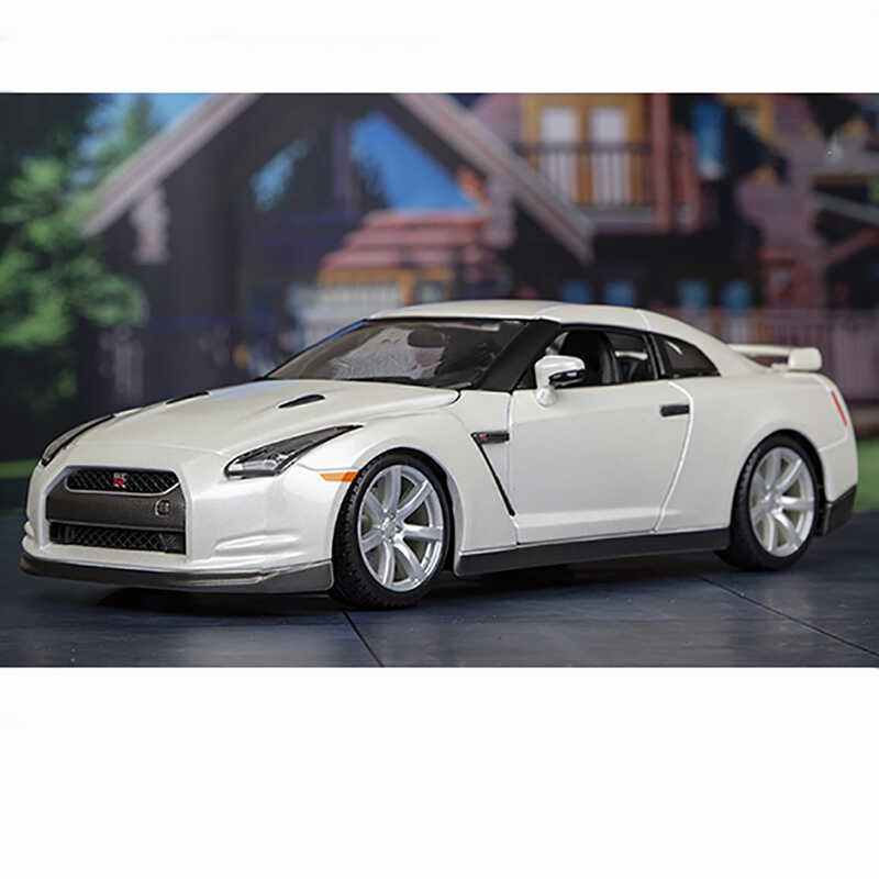 Die-cast 1:18 scale Nissan Ares GTR simulation alloy static car model ...