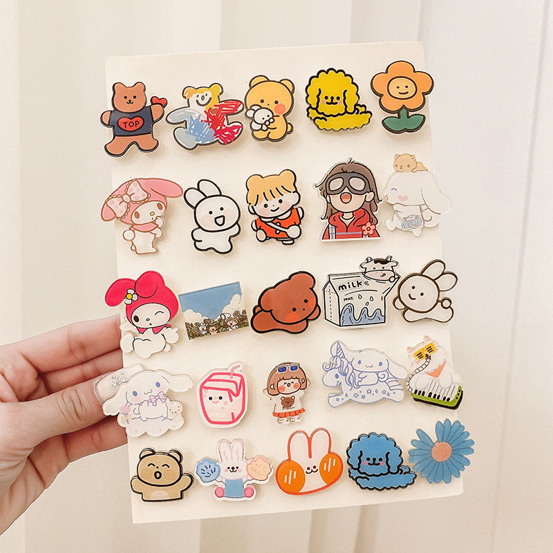Cute Animal Badges for Girls and Boys Diversity Pins for Kids Acrylic ...