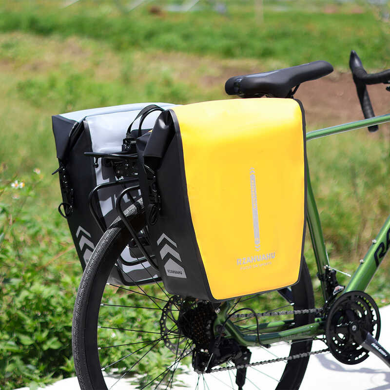 18L Bike Rack Bag na may Handle Waterproof Bike Rear Rack Bag ...
