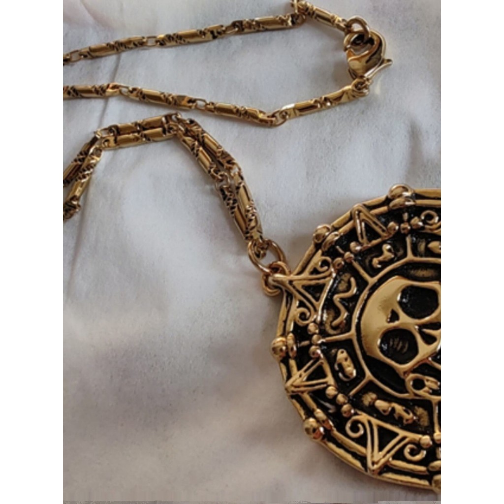 Cross-Lion Gate Brass Vacuum Gold Plated Pirates Of Caribbean Movie ...