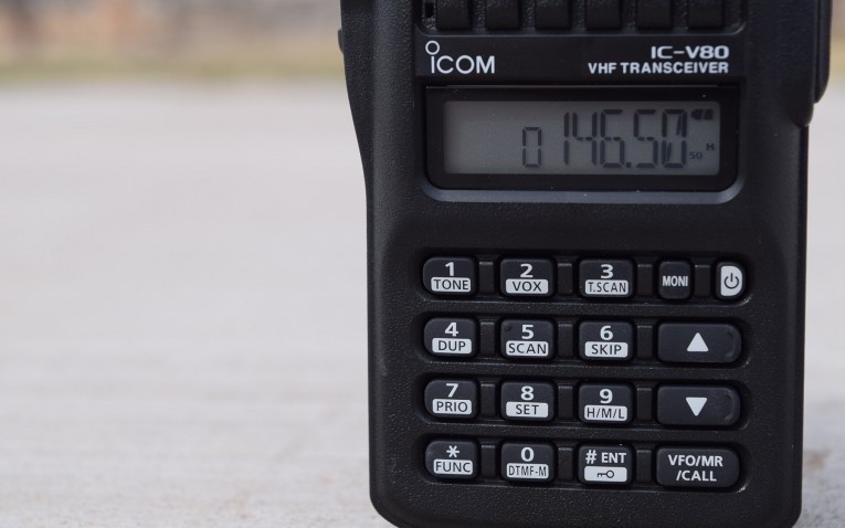 ICOM V80/V80E Radio VHF Marine Radio Transceiver Handheld Walkie Talkie ...