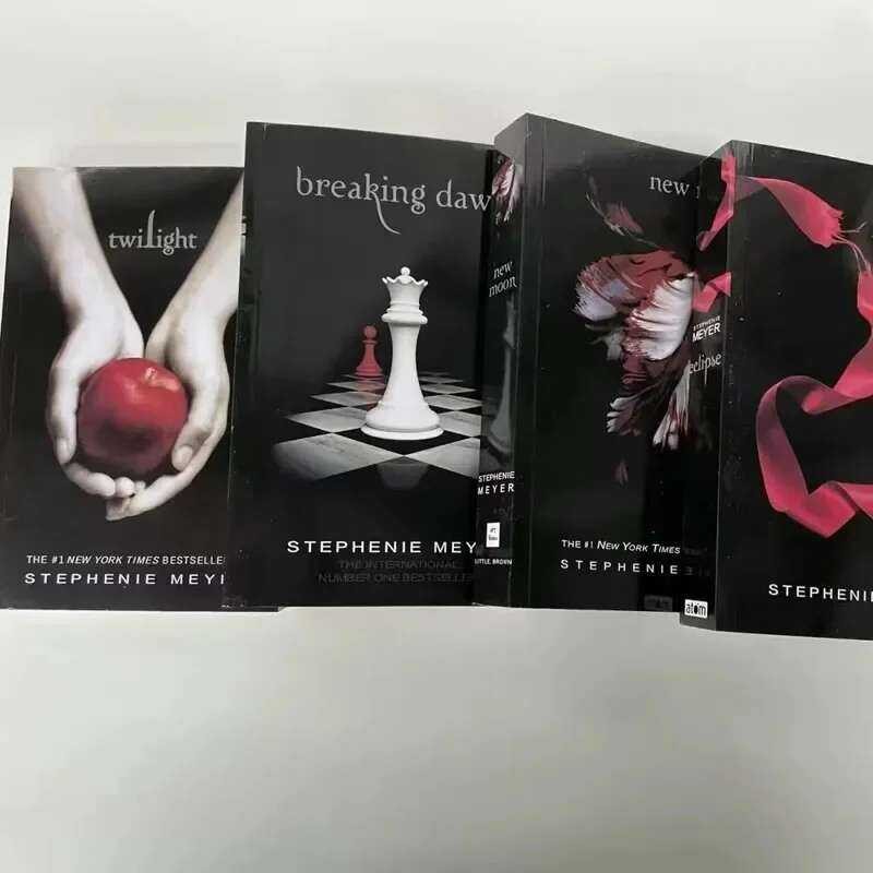 Twilight Ang Saga Volume 1-4 English Novels Complete Set/Books Ni ...