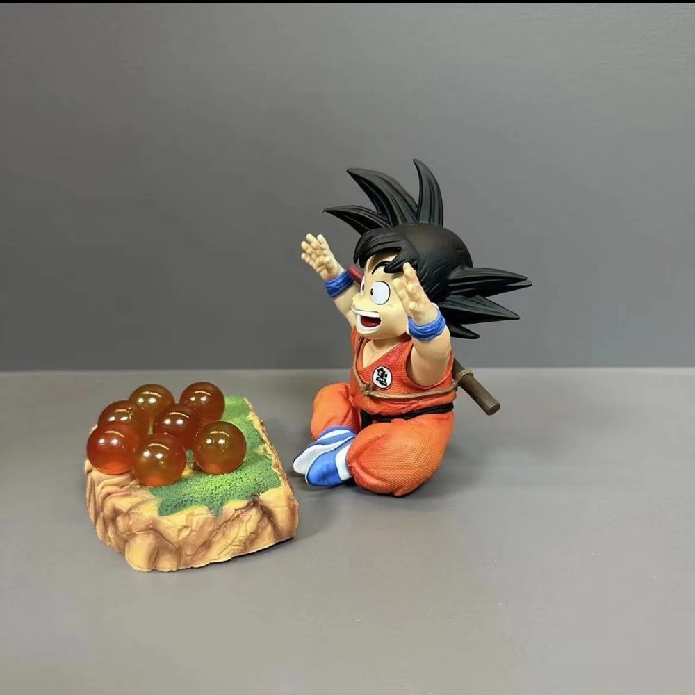 Dragon Ball GK Sitting Pose Little Goku And Seven Dragon Balls Wish ...