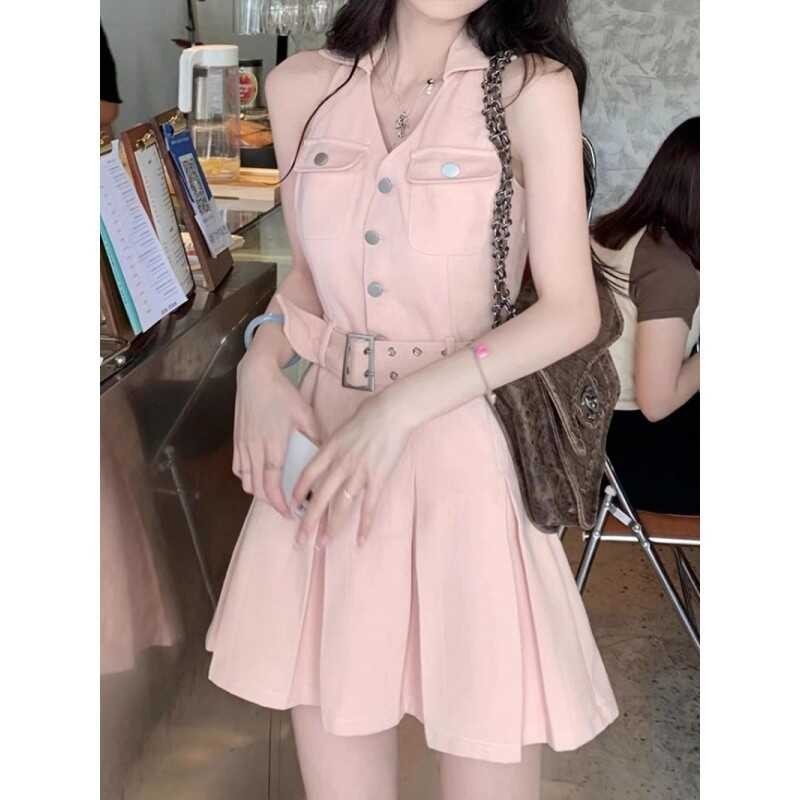 2C Sweet And Spicy Pink Denim Dress For Women In The Summer Of 2024 ...