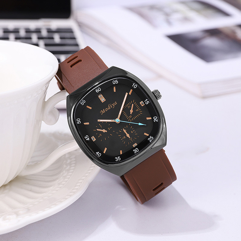 Chic Silicone Quartz Watch for Students - Three-Hand Accent Design ...