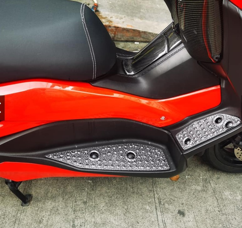 XMAX 300 / XMAX 2025 / XMAX FOOTBOARD MATTING ALLOY POWDER COATED ...