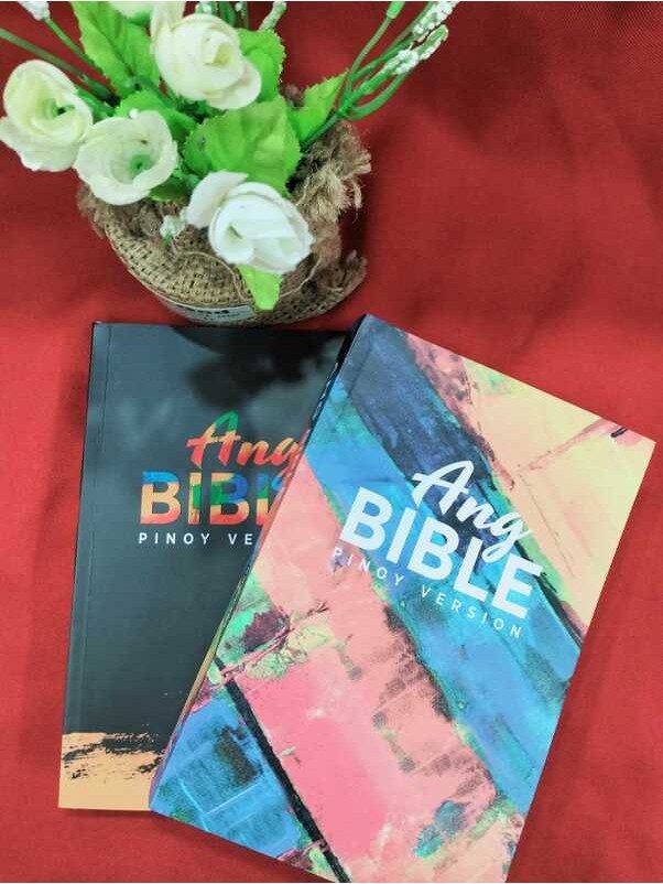 PCBS "ANG BIBLE PINOY VERSION EDITION" OLD AT bagong TESTAMENT | Shopee ...
