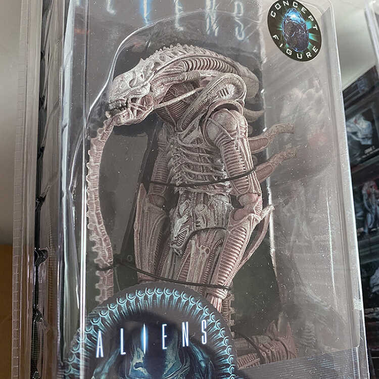 E6 NECA Aliens Vs Predator Alien Albino Drone Private Ricco Frost PVC ...