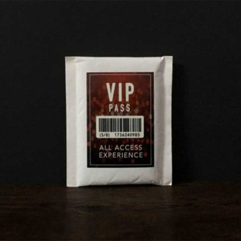 PASS (Gimmick VIP And Online Instructions) Magic Tricks Teleport Card ...