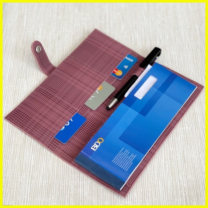 Mumi Checko Checkbook Wallet | Shopee Philippines