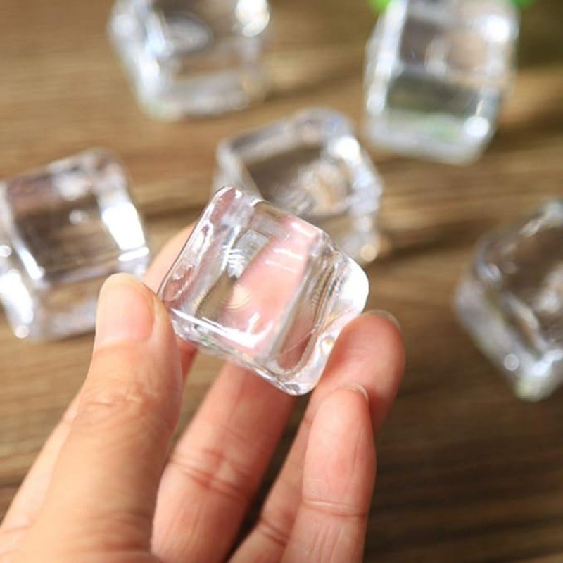 Clear Fake Ice Acrylic Decorative Ice Cubes Display for Home Decoration ...