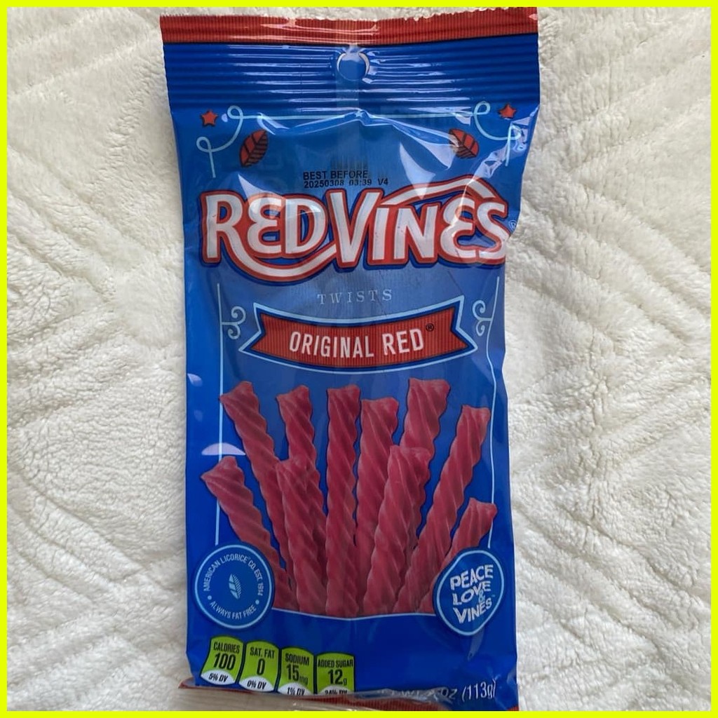 ♂ ﹍ ☪ Red Vines Twists Original Red Licorice Candy 4 0z / 113 g ...