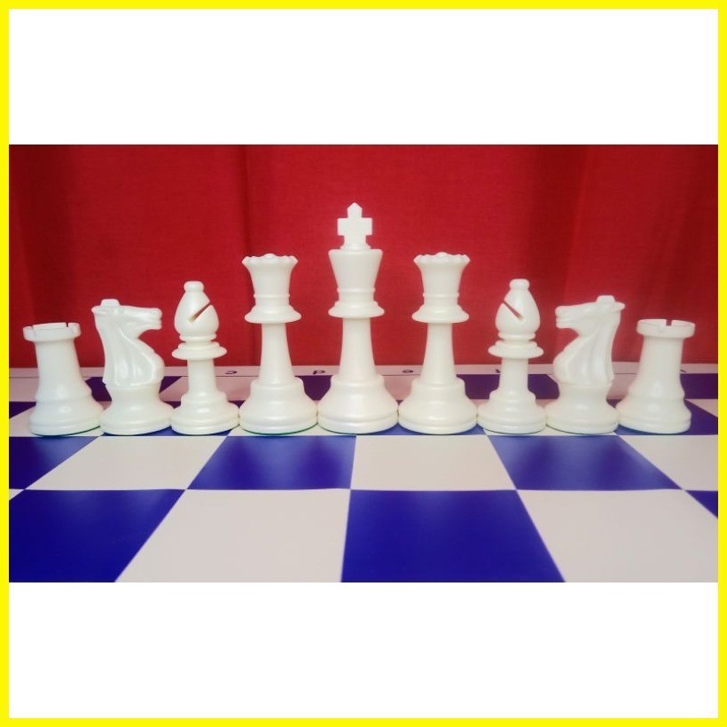 CHESs PIECEs Only!! standard pieces (unweighted) with extra Queen ...