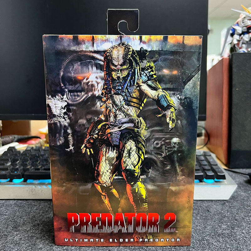 Genuine First Edition NECA Predator Leader Clan Elder Gray Back ...