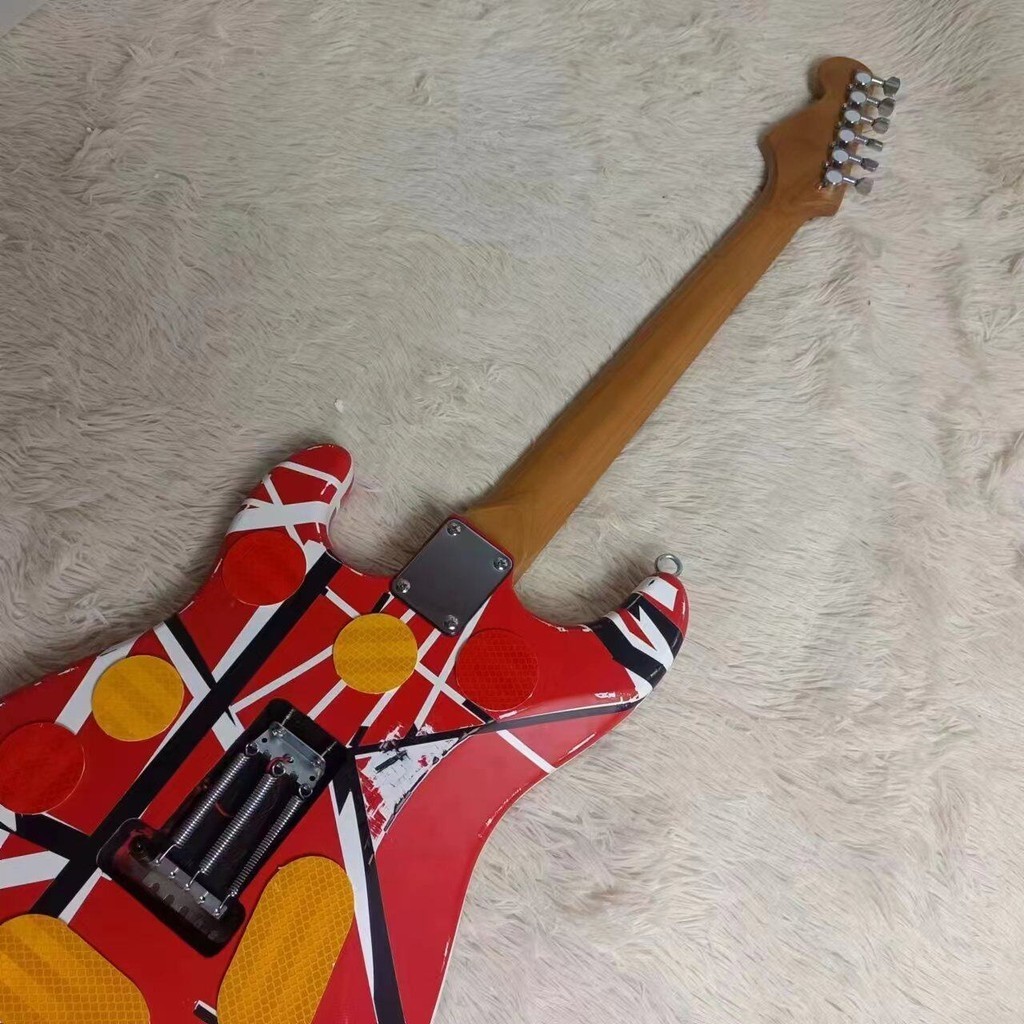 Relic EVH Eddie Van Halen Striped Series Frankie Red White Black ...